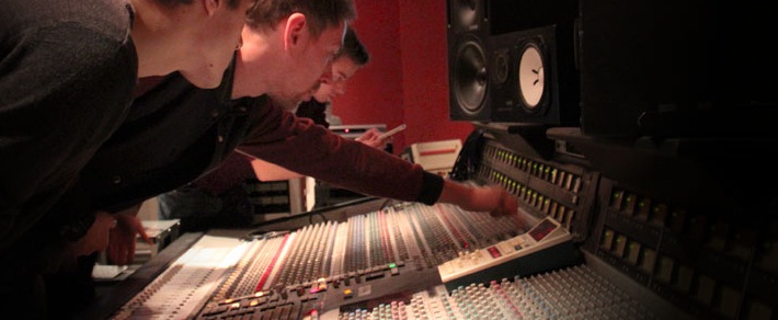 Top 10 Most Popular Music Producers | Music List Top 10 Most Popular Music Producers | Music List