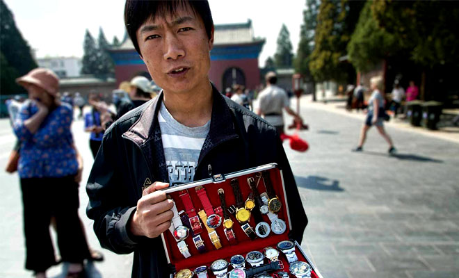 10 of the Craziest Chinese Fakes and Counterfeits | HenSpark